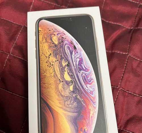 Коробка от iPhone XS gold