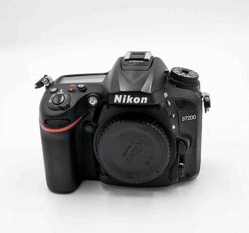 Зеркальный фотоаппарат Nikon D7200 Body