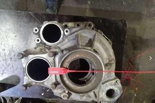Задняя крышка кпп Volvo VT2009B / VT2214B 8172577