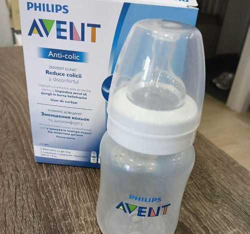 Бутылочки для кормления avent