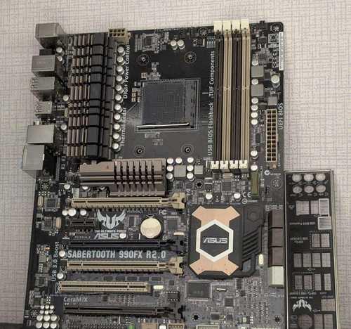 Asus sabertooth 990fx r2.0