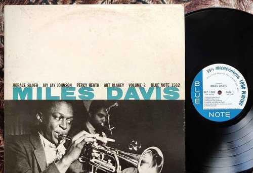 Miles Davis – Volume 2 – Japan 1977 King Record 1