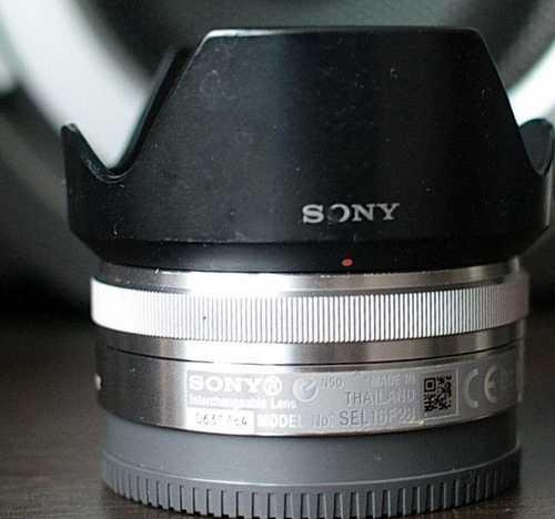 Sony 16mm f/2.8