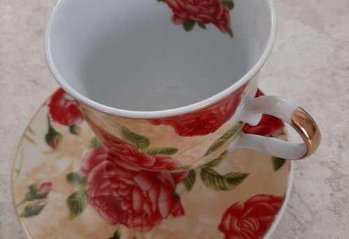 Чашка с блюдцем фарфор