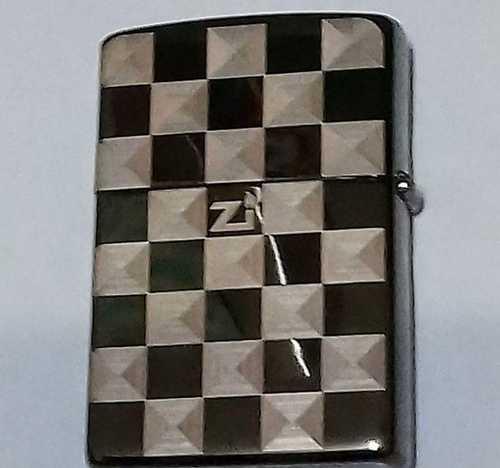 Зажигалка бензиновая zippo