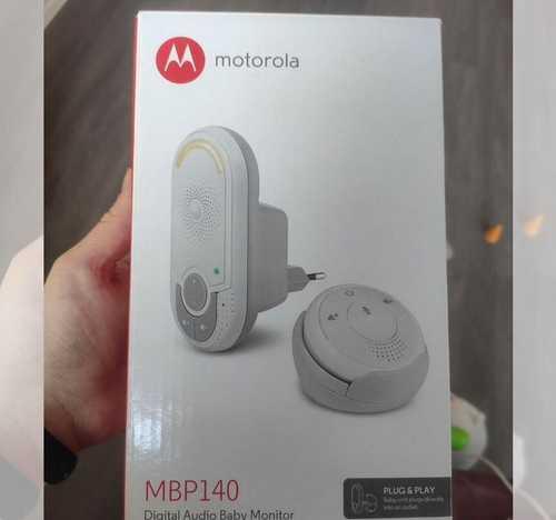 Радионяня Motorola MBP140