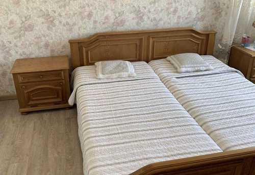 Кровать от спального гарнитура из дуба производств