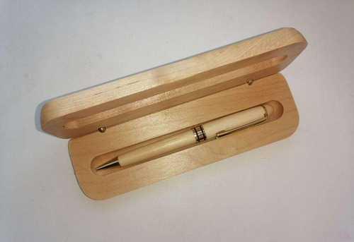 Деревянная ручка с футляром