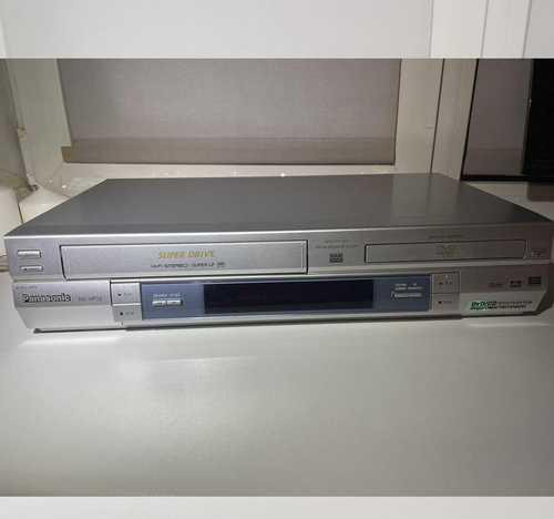 Видеомагнитофон DVD  S   VHS panasonic NV-VP-32