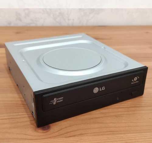 Привод DVD-RW LG GH22NS50 SATA