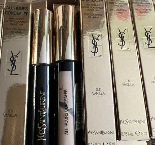 YSL Корректор консилер