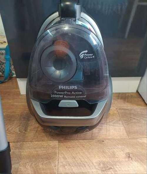 Пылесос Philips 2000w