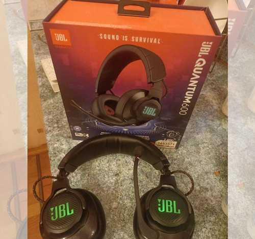 Беспроводные наушники JBL quantum 600