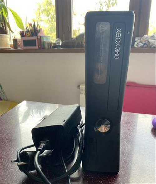Xbox 360 S Model 1439
