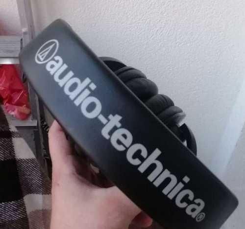 Студийные наушники audio-technica ath-m20x