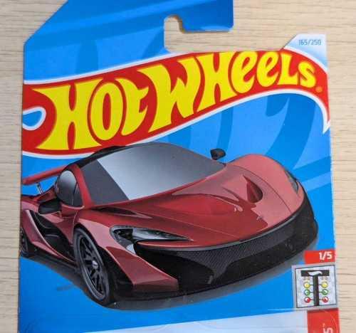 Hot Wheels McLaren P1 (Красный)