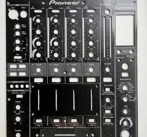 Лицевая панель пульта Pioneer DJM-600