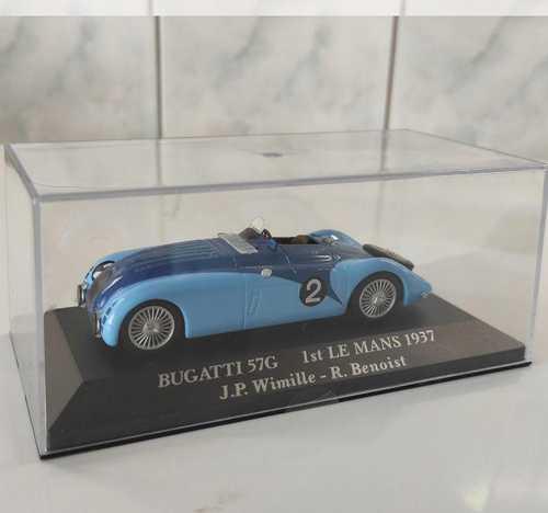 Модель автомобиля Bugatti 57G