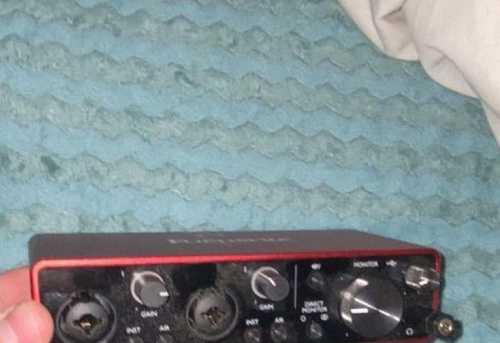 Звуковая карта focusrite scarlett 2i2