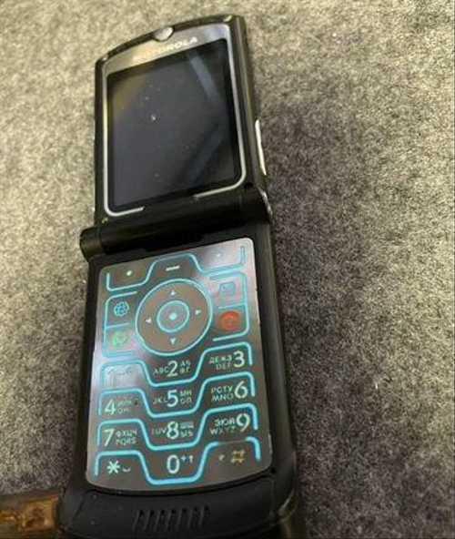 Motorola ретро телефон раскладушка