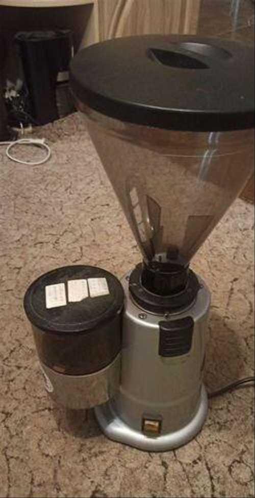Кофемолка электрическая бу