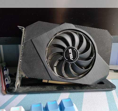 Asus GeForce GTX 1650 phoenix OC 4Gb