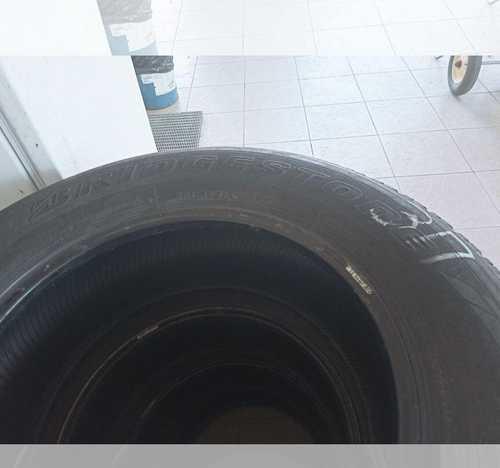Bridgestone B-style 265/65 R17 112S