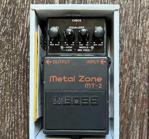 Гитарная педаль Boss Metal Zone MT-2