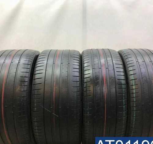 Pirelli P Zero PZ4 315/35 R21 и 275/40 R21 107Y