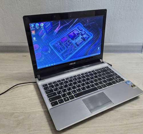 Компактный Core i5 / 10 GB / GF 520M / SSD+HDD 500