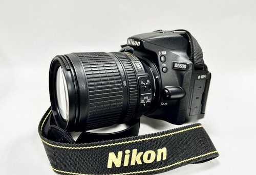 Nikon D5600 kit 18-105