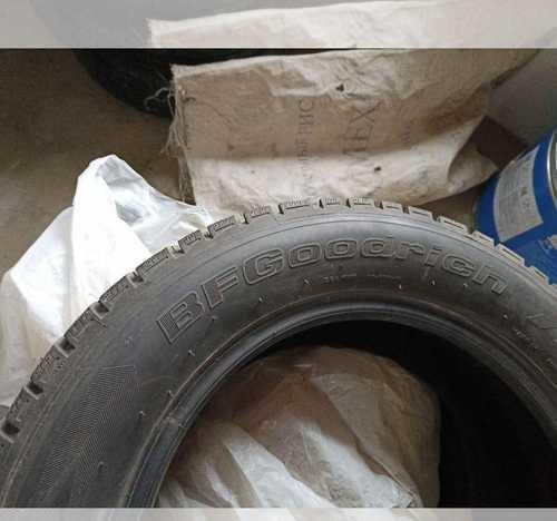 Bfgoodrich G-Force Stud 185/65 R15