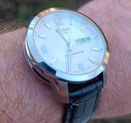 Мужские наручные часы tissot