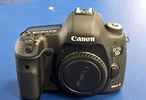 Фотоаппарат Canon eos 5D mark iii body пробег 1500