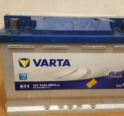 Аккумулятор б/у varta E11 12V, 74Аh, 680А