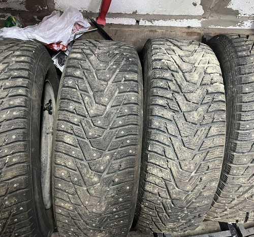 Winter Tact WT 81 215/65 R16 98