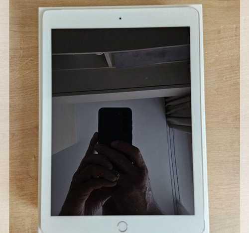 iPad Air 2 (16gb)