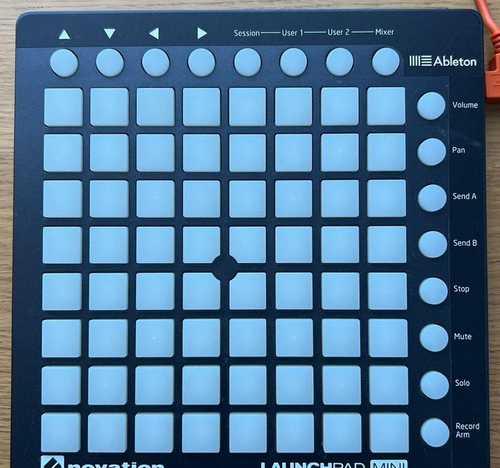 Novation Launchpad Mini MK2