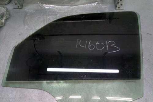 Стекло двери переднее левое Dodge Nitro 3.7 V6 EKG