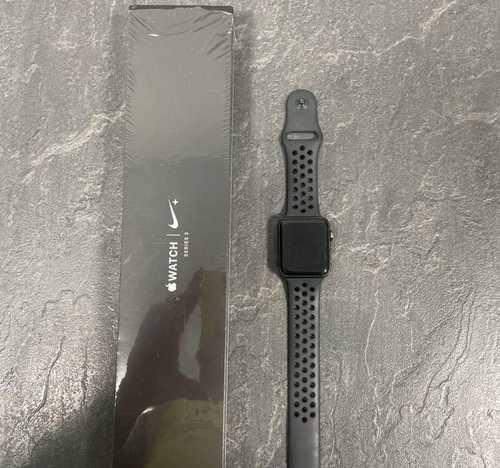 Часы apple watch 3 42mm nike