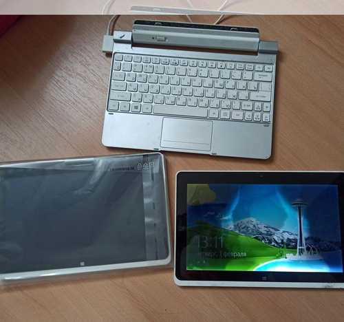 Нетбук Acer tablet iconia w5