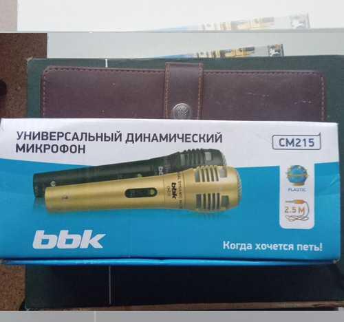 Универсальный динамический микрофон bbk cm215