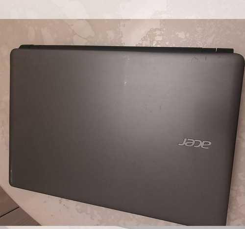 Acer v5-561g