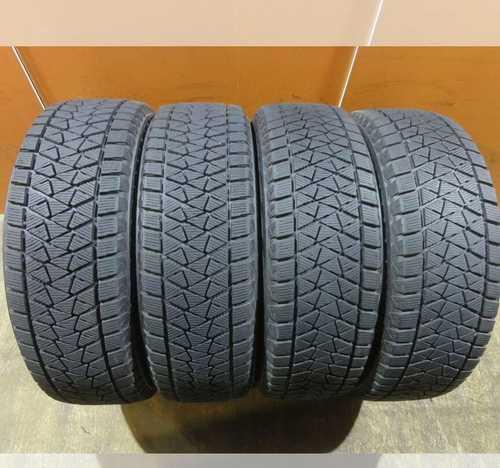 Bridgestone Blizzak DM-V2 225/65 R18 103S