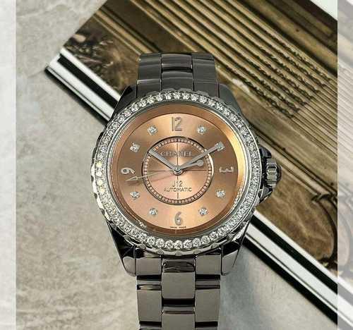 Женские Chanel J12 White Diamonds