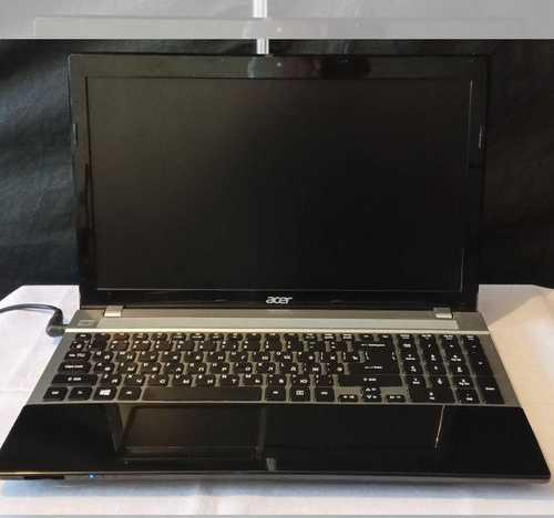 Ноутбук Acer Aspire V3-551G