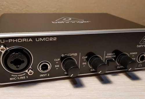 Внешняя звуковая карта behringer umc22