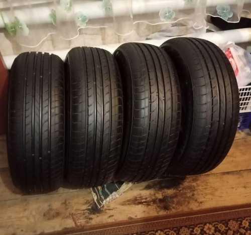 LingLong CrossWind HP010 215/65 R16 98H