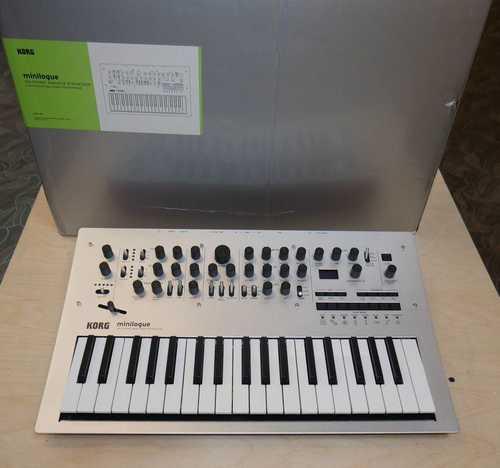 Korg Minilogue Аналоговый Синтезатор Ай-Шефф