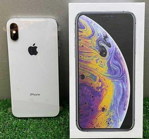 iPhone Xs, 64 ГБ